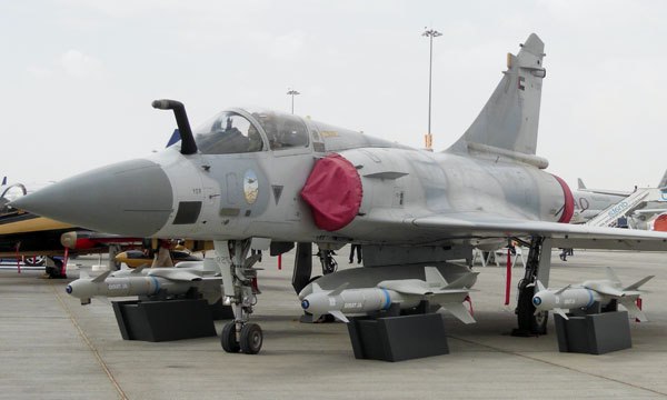 Kit inteligente Al-Tariq para os Mirage 2000-9 dos EAU | Portal Defesa ...